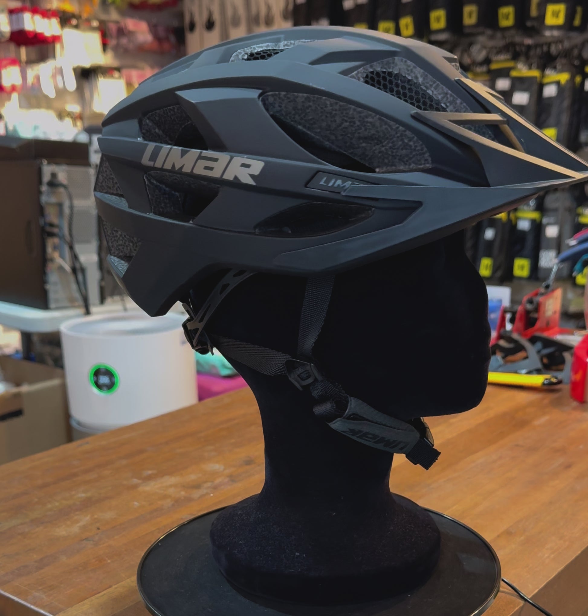 🔥🔥🔥Limar 888 Black Helmet | Inlinex